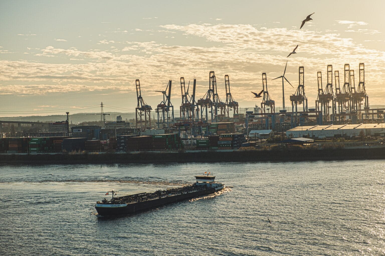 TOP 10 Smart Ports around the world | Best Smart Ports