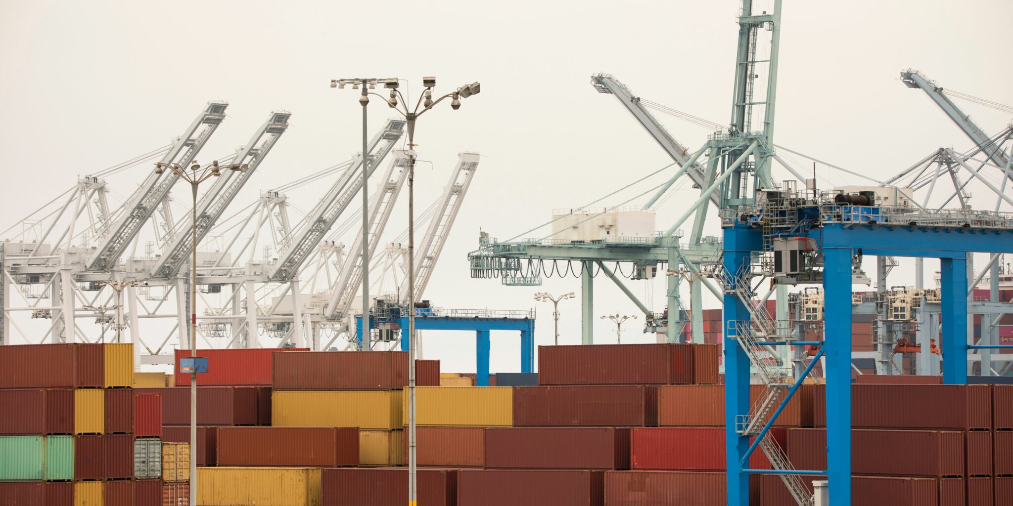 How Port Congestion Tracker Tools Streamline Supply Chains for Faster ...